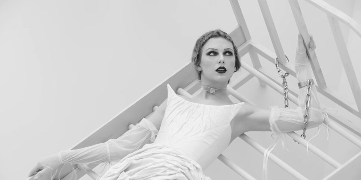 Taylor Swift Makes History Sweeping The Top 14 Spots On The Billboard
