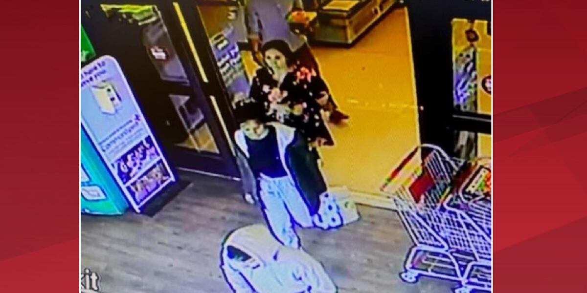 Suspects sought after a card skimmer was found in Woodland Park Suspects sought after a card skimmer was found in Woodland Park
